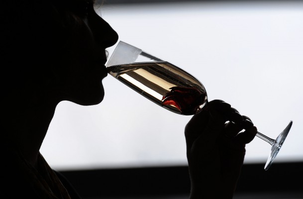 Epoch Times Små Mängder Alkohol ökar Cancerrisken
